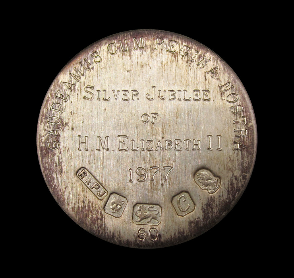 1977 Elizabeth II Silver Jubilee Potterne 38mm Silver Medal – Coopers Coins