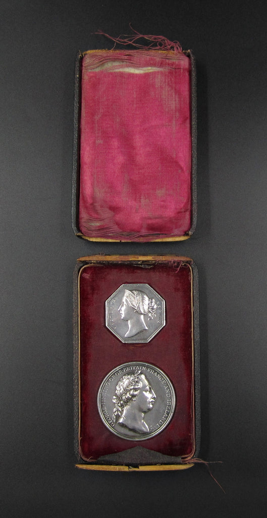 1772 Captain Cook's Resolution & Adventure 43mm Silver Medal & Arctic ...